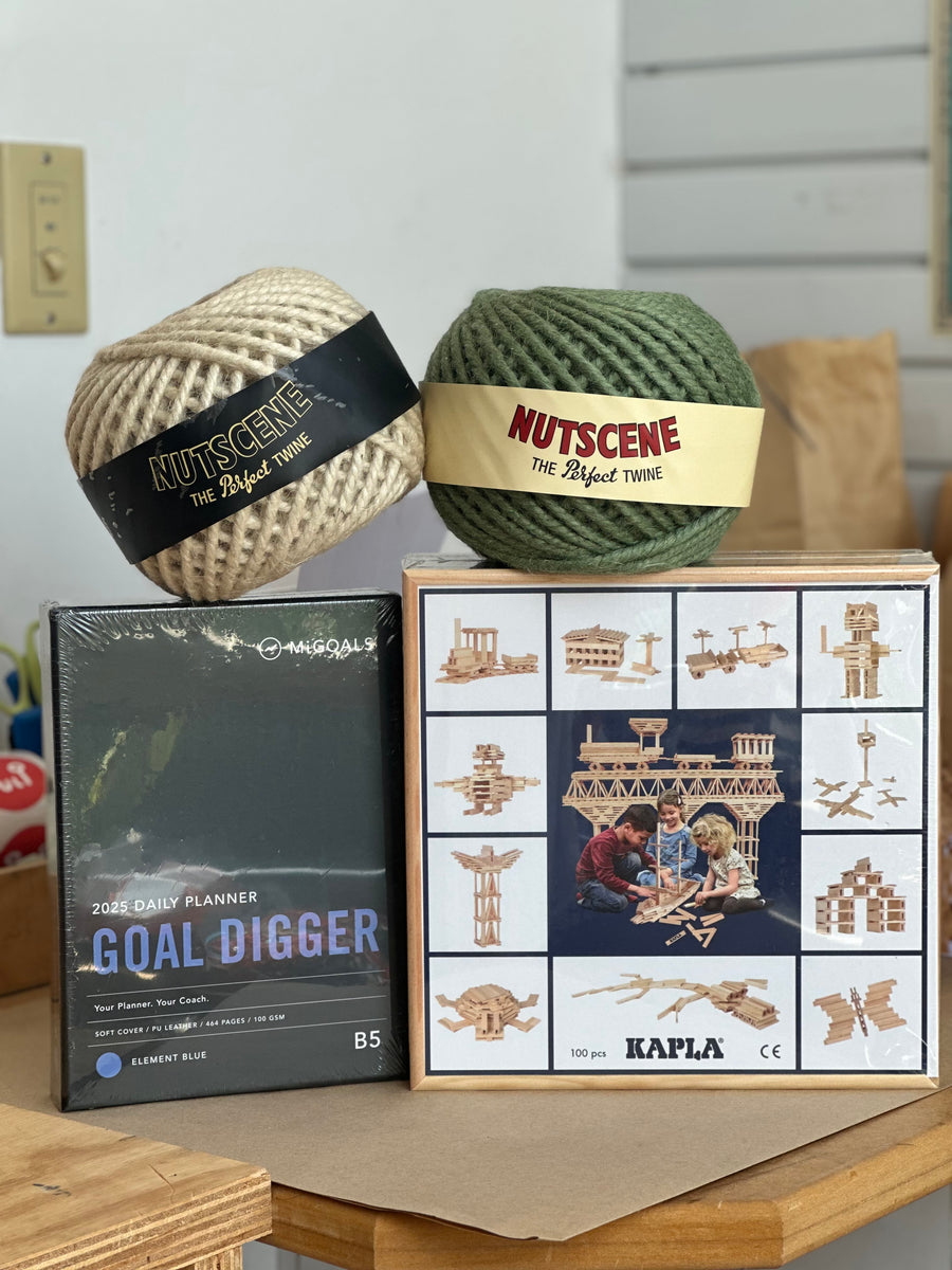 Unignorable! Strong, Enigmatic and Independent. Your Guide To Choosing – Pulp Creative Paper